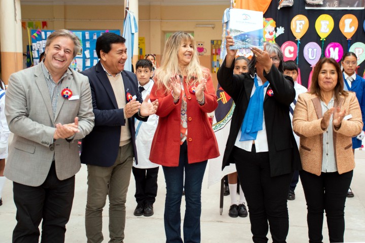 La escuela N° 470 “Bartolina Sisa” celebró su nuevo aniversario ...